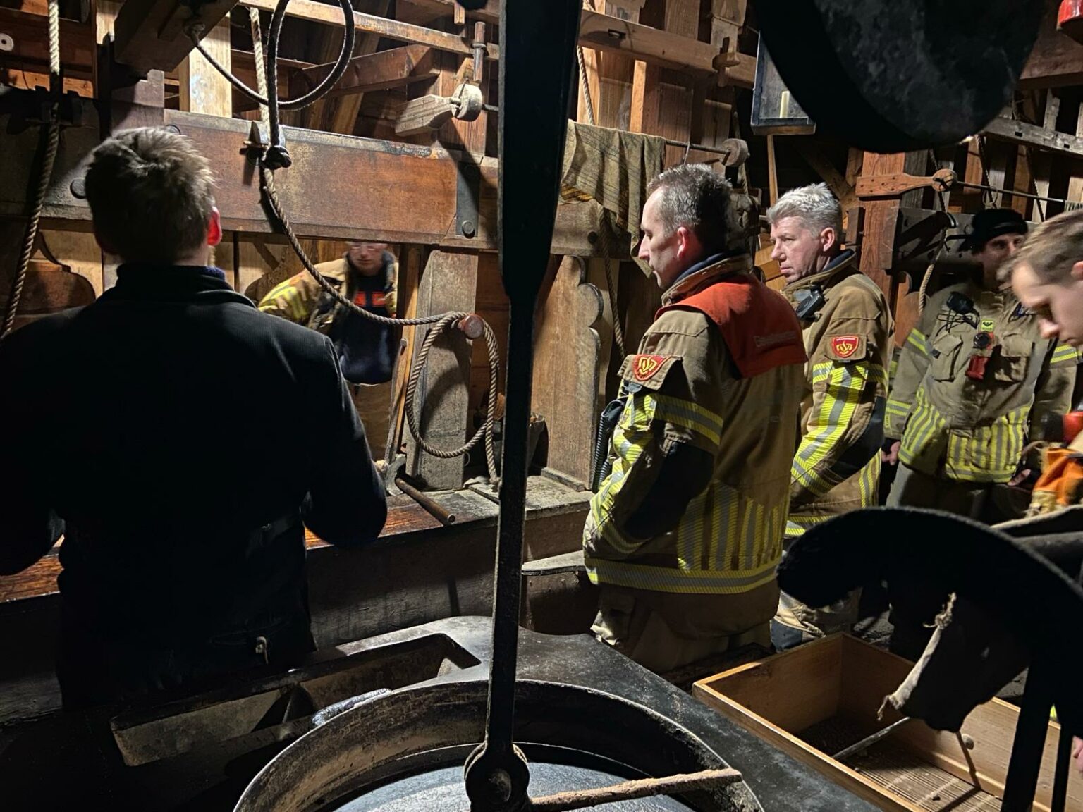 Oefening grote brand in oliemolen De Bonte Hen – De Zaansche molen